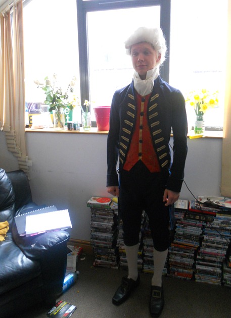 The Little Seamstress: Finalised Footman